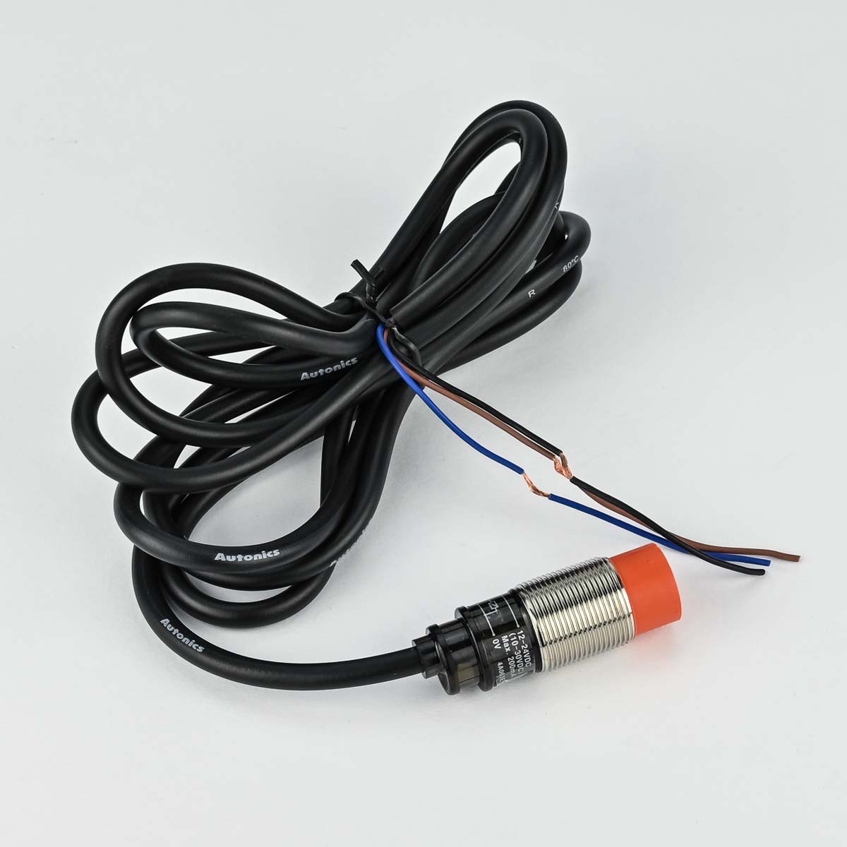 INDUCTIVE SENSOR M18 24 VDC 3W PNP NO 8 MM NF AUTONICS – Creative ...
